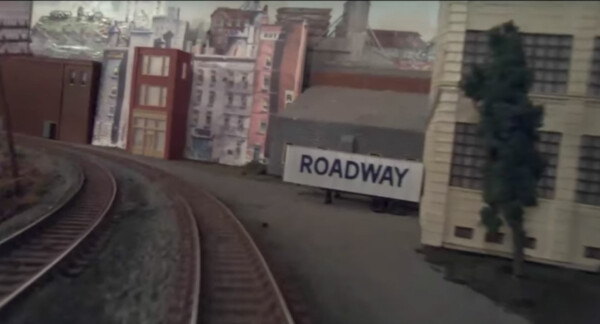 Lester Perry's Chesapeake & Ohio RR - Westbound | ModelRailroader.com