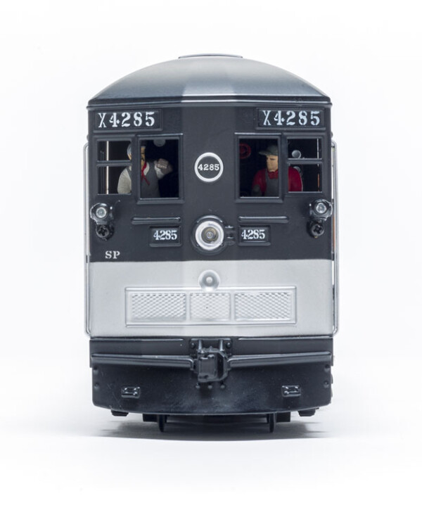 MTH O gauge RailKing Imperial Cab-Forward 4-8-8-2 steam locomotive - Trains