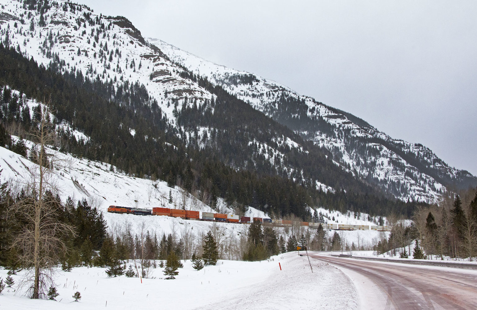 BNSF clears avalanches, reopens Marias Pass | Trains Magazine