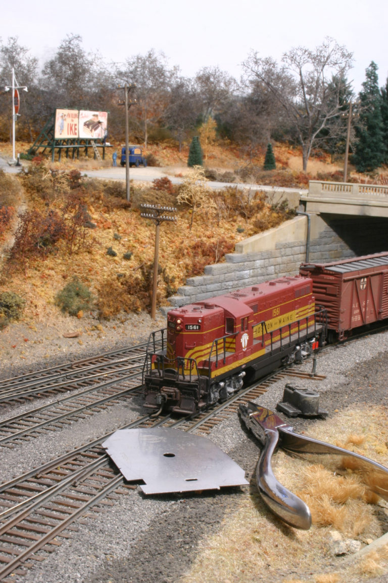 Track troubleshooting tips and tricks, Part 1: How to check track gauge ...