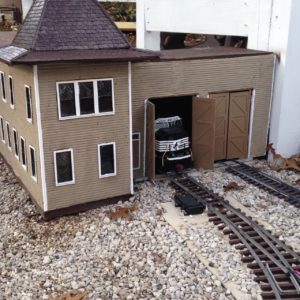 Building a concrete car barn | Garden Railways Magazine
