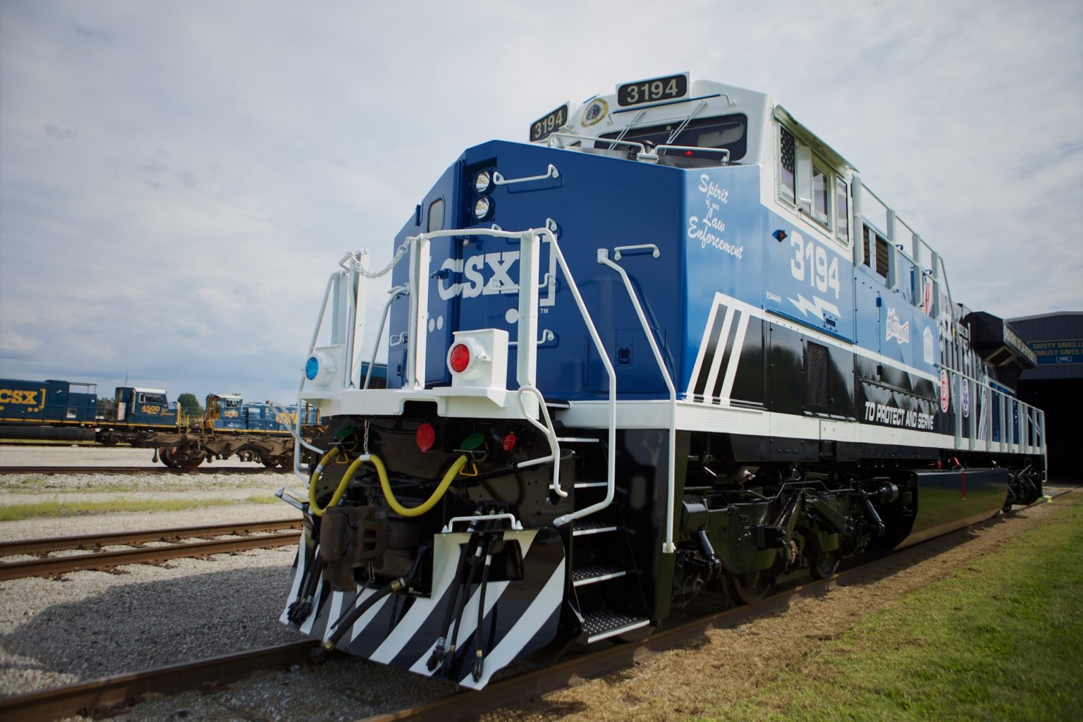 CSX unveils 'Spirit of our Law Enforcement' commemorative locomotive No ...