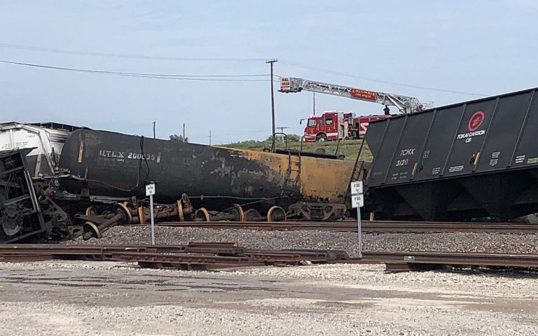 Union Pacific derailment near St. Louis results in fire | Trains Magazine