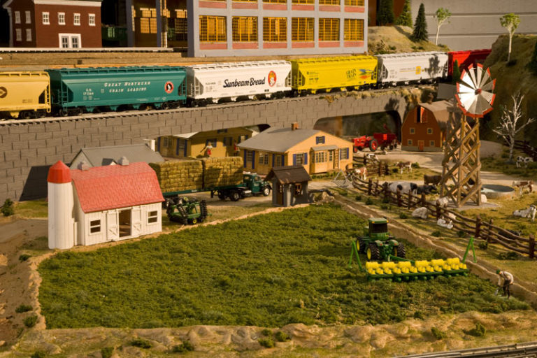 Toy train layouts anyone can visit | Classic Toy Trains Magazine