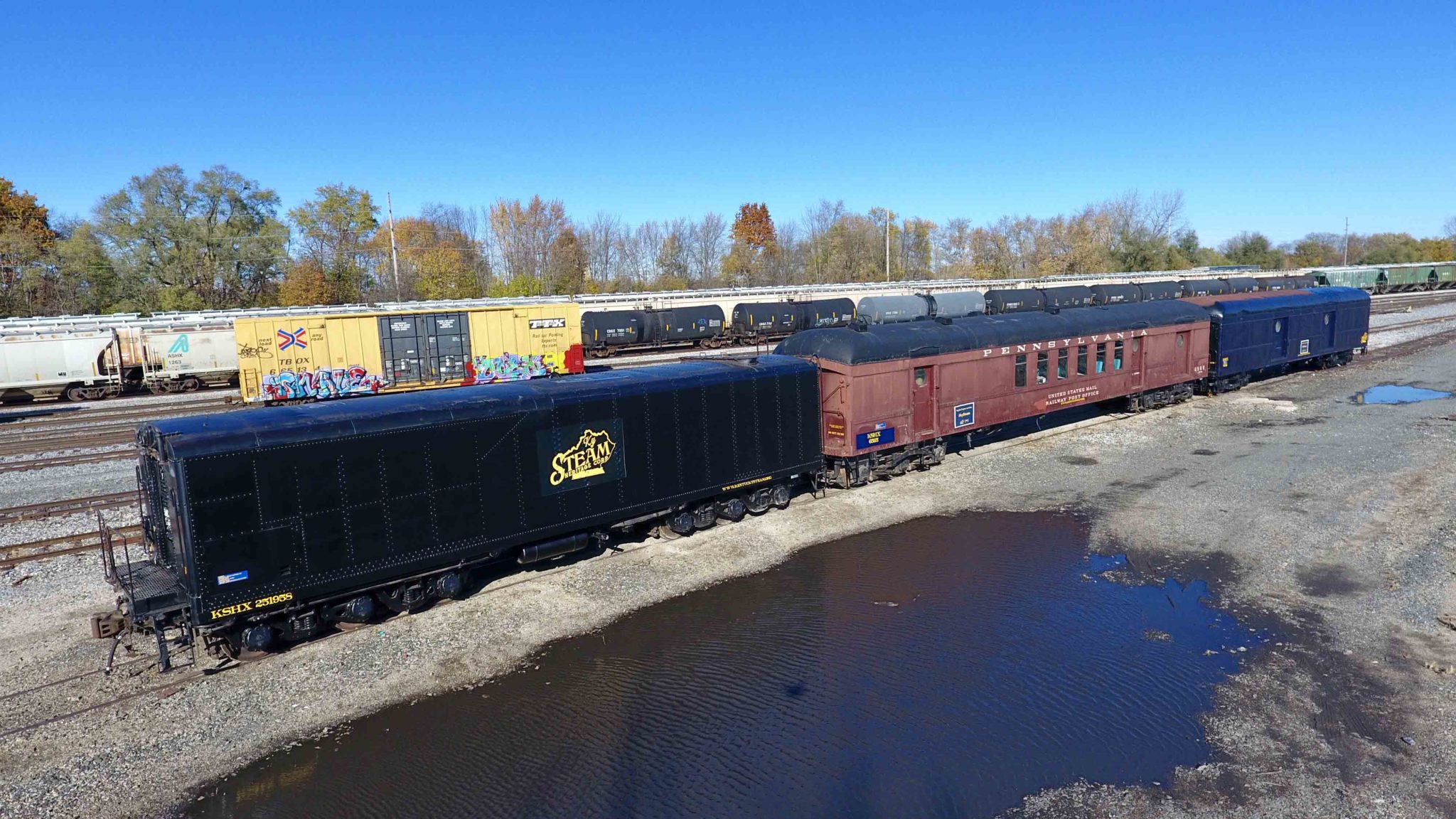 Kentucky Steam support cars arrive in Ravenna | Trains Magazine