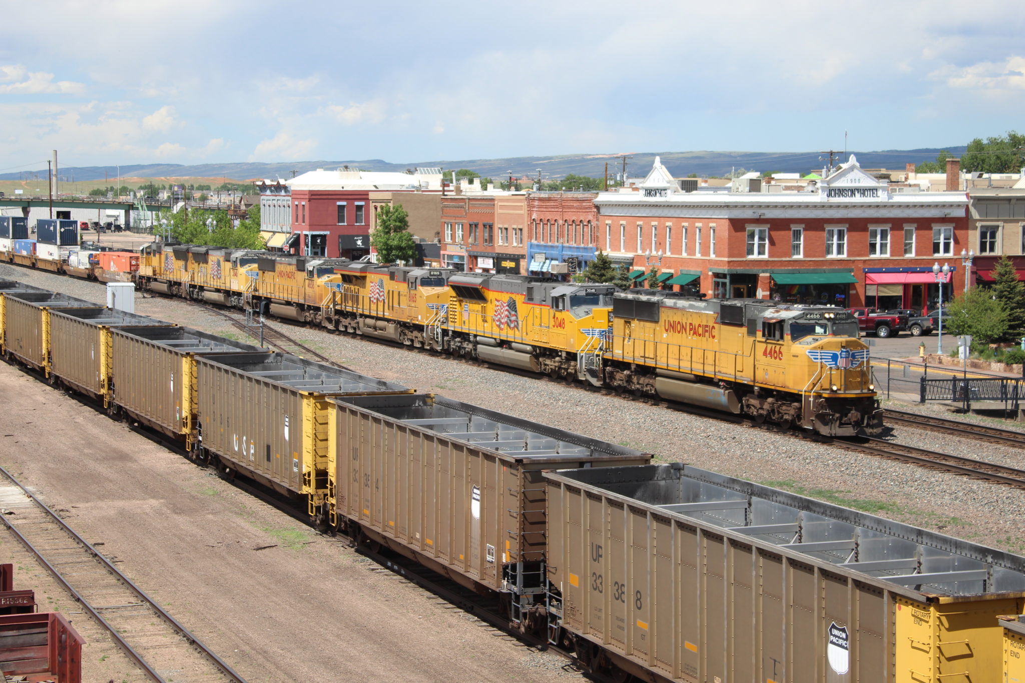 Union Pacific to run more intermodal trains every day to balance ...