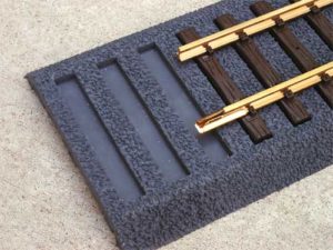 LGB rubber roadbed | Garden Railways Magazine