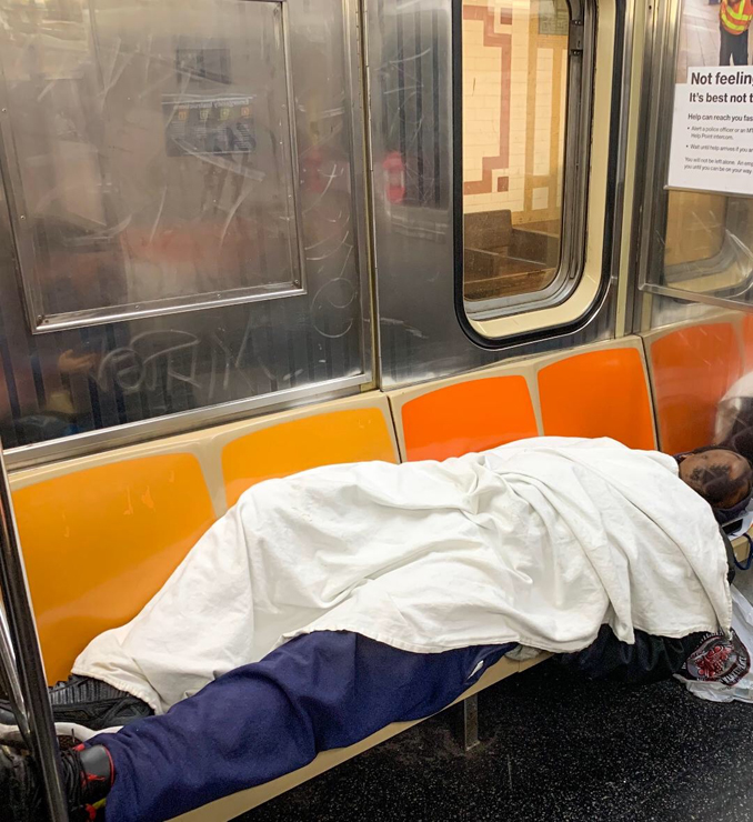 Mta New York Agencies Announce Plans To Deal With Homeless On Subways