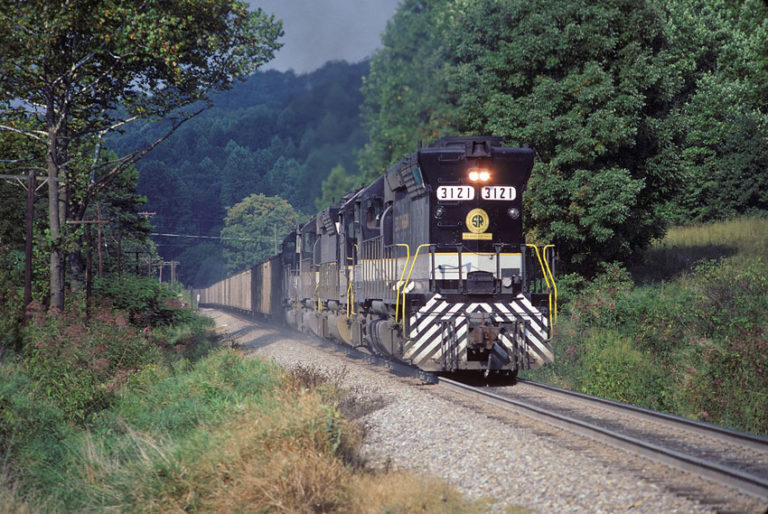 Running long hood forward | Trains Magazine