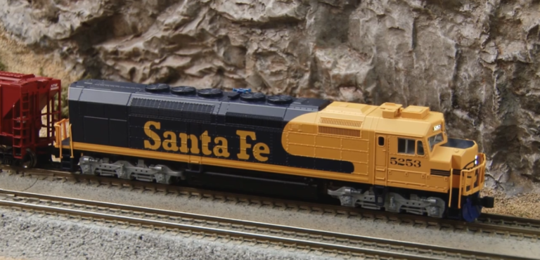 Video: Kato N scale SDP40F with ESU LokSound | ModelRailroader.com