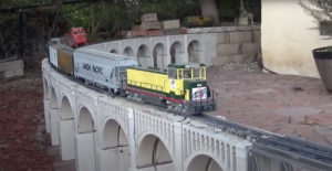 Sweeper train on the Gopher Canyon Line | Garden Railways Magazine