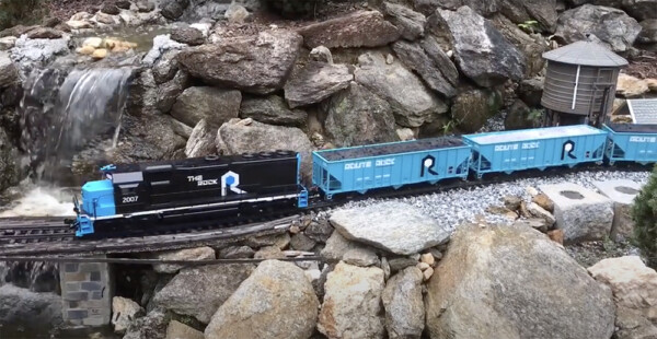 The Rock on the Pick N Grin RR | Garden Railways Magazine