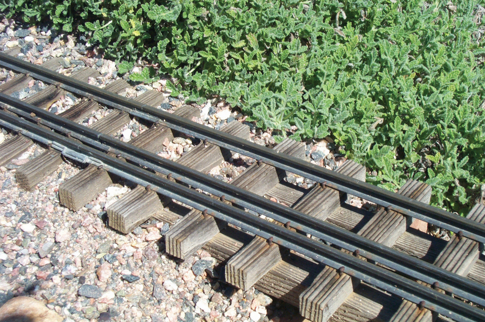 The best raw materials for garden railroaders - Trains