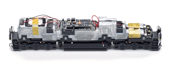 Rapido Trains N scale General Electric Dash 8-40CM diesel locomotive - Trains