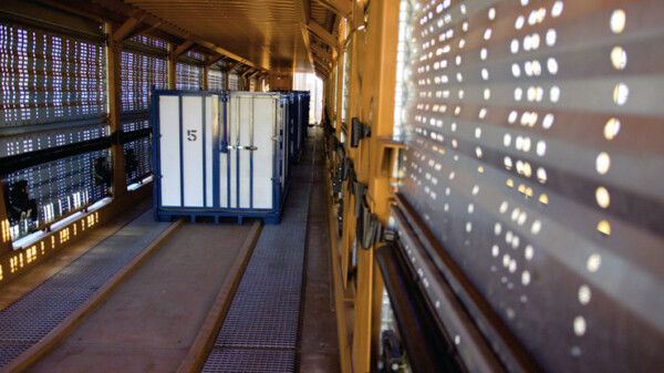 Michigan company touts container system to put loads in empty auto ...