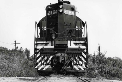 Passenger Geep - Trains