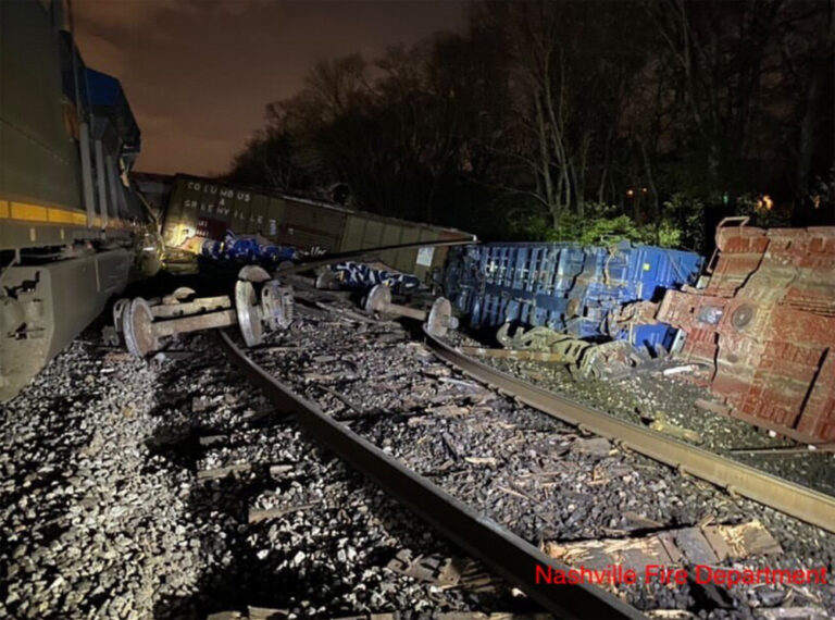 Digest: CSX train derails in Nashville - Trains