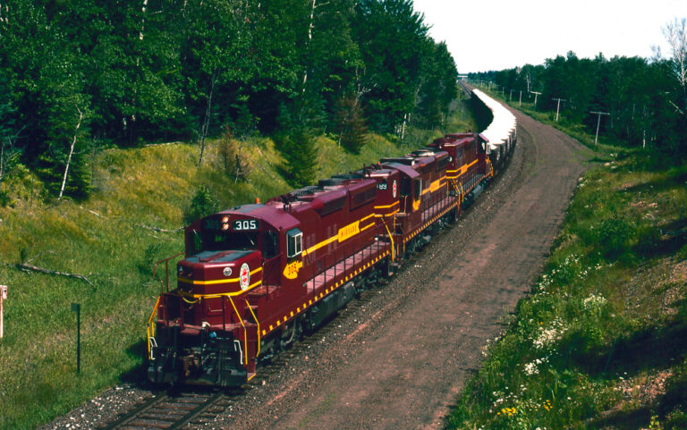 Duluth, Missabe & Iron Range Railway: A History - Trains