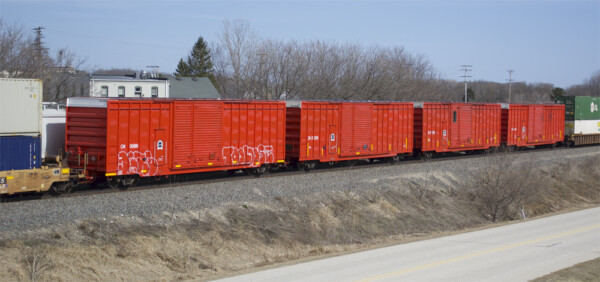 Ask MR: Why do these CN boxcars have built-in flashers on the ends ...