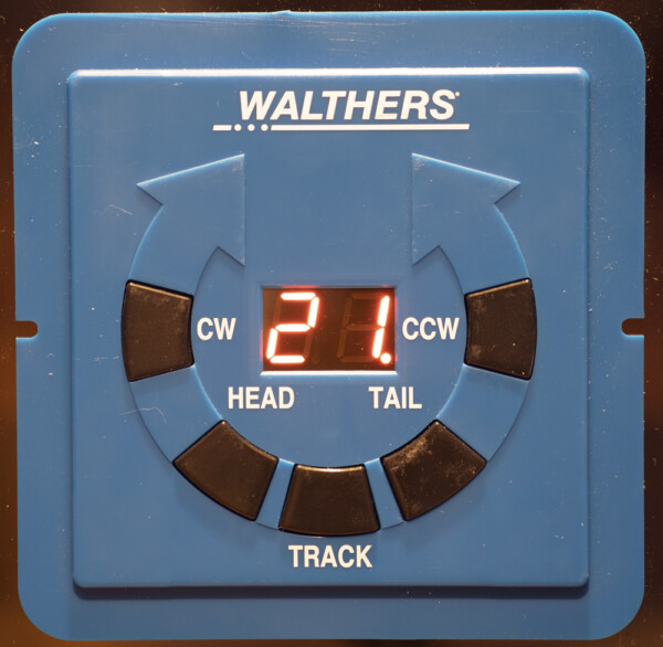 DCC Currents: Controlling your Walthers turntable with DCC - Trains