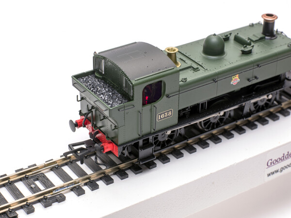 Model Rail/Rapido Trains 16XX 0-6-0PT - Trains