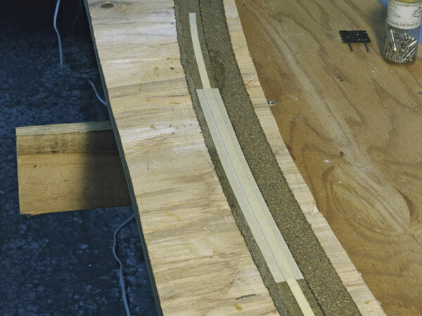 Ask MR: Where should superelevation ramps go? - Trains