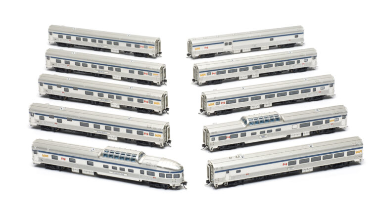 Rapido N scale The Canadian 10-car set - Trains