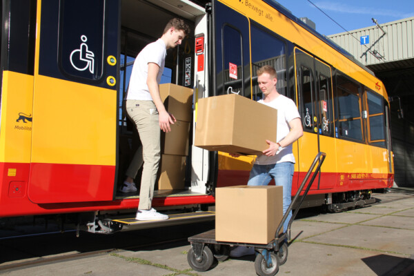 Europe looks to rail to move parcels and small-volume freight - Trains
