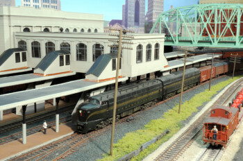 Pennsylvania Railroad HO scale transition era layout images - Trains