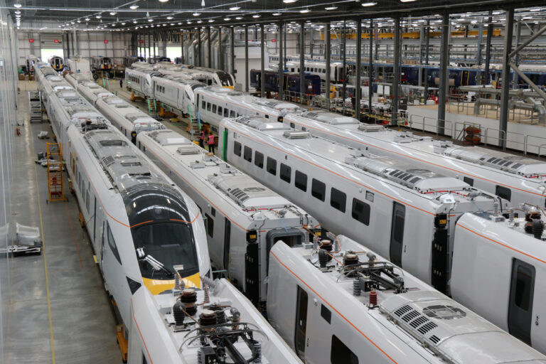 ‘Fastest trains in Europe’ ordered for British high-speed line (updated ...