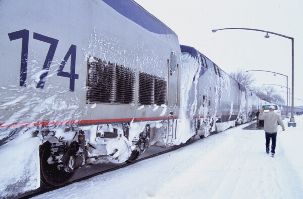 Spring blizzard causes 'Empire Builder' cancellations - Trains