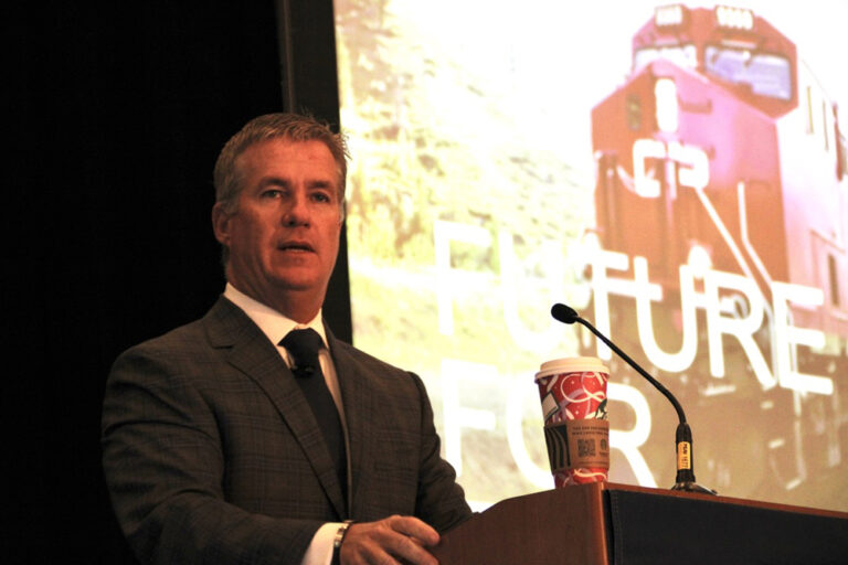 CP’s Creel talks new KCS service, two-person crew rule, PSR failures ...