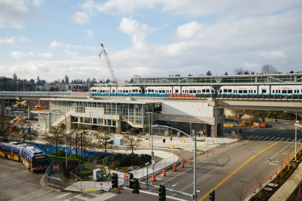 Sound Transit receives US DOT loans - Trains
