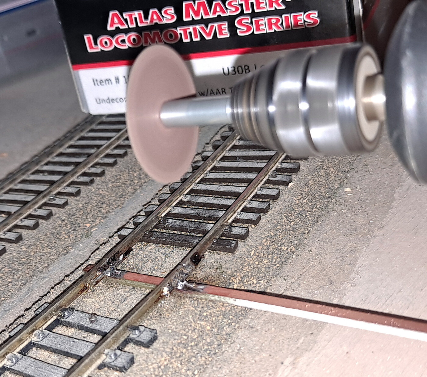 How to use PCB ties - Trains