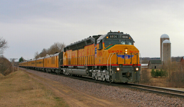 DDA40X to power September fundraising trips - Trains