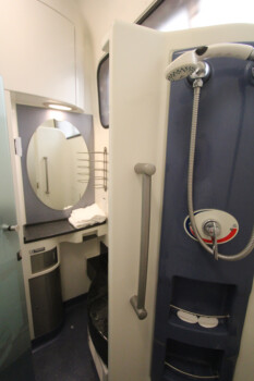 Viewliner II Sleeping Cars — pluses and some minuses - Trains