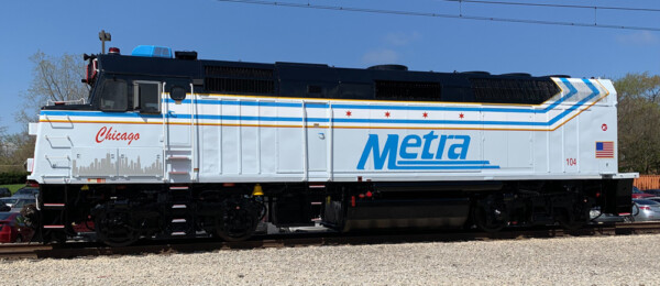 News photos: New special Metra paint scheme honors Chicago - Trains