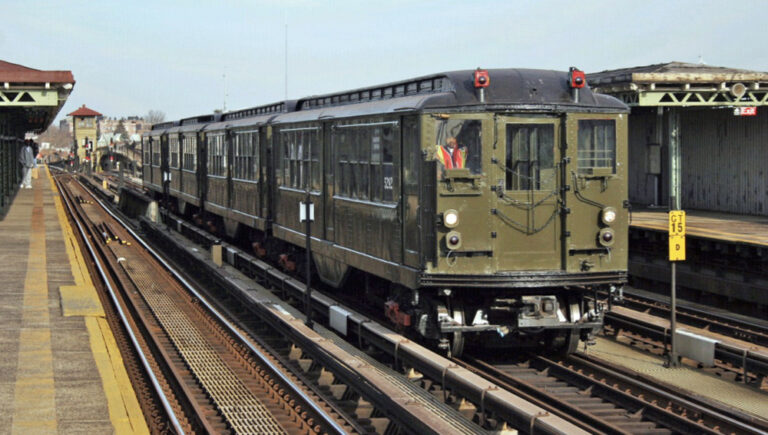 NYC subway 'nostalgia rides' return - Trains