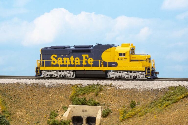 Atlas Electro-Motive Division SD26 diesel locomotive - Trains