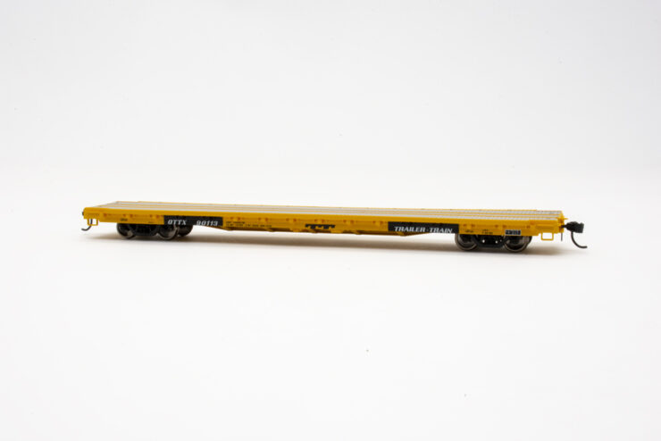 Pullman-Standard 60-foot flatcar from Walthers - Trains