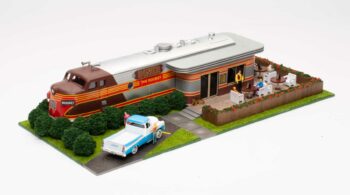 Menards Rocket Diner review - Trains