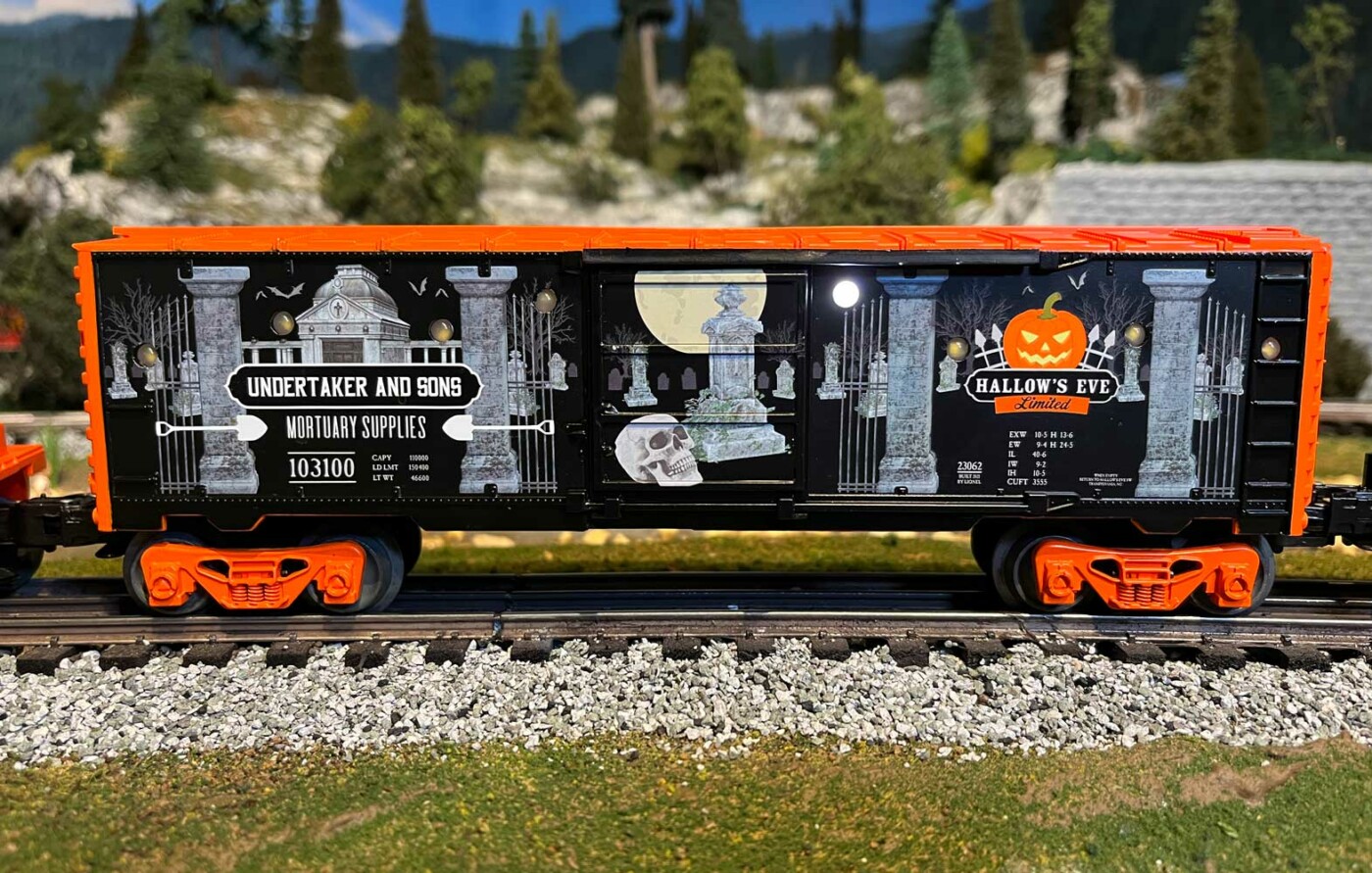 Lionel Hallow’s Eve Limited set puts the ‘fun’ in funeral supplies - Trains
