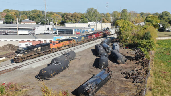 News photos: Cleanup continues from Sandusky derailment - Trains