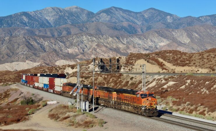 BNSF Railway is banking that its BIG intermodal bet will pay off: Analysis - Trains