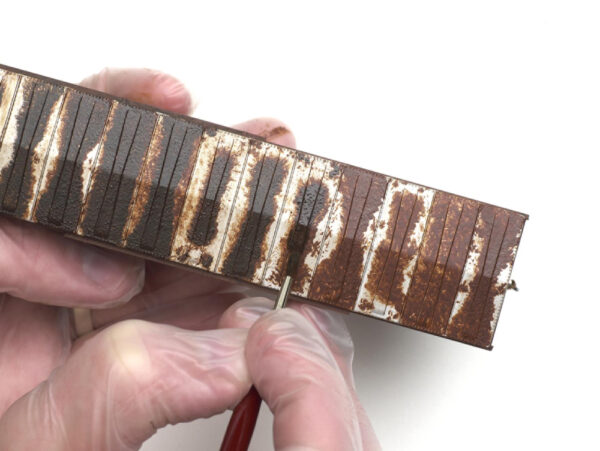 Weathering with artist's oils - Trains