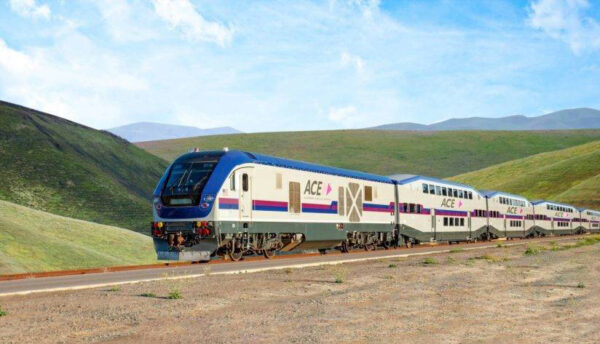 Altamont Corridor Express locomotive fleet switches to renewable diesel ...
