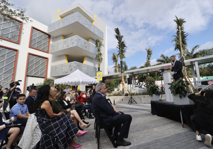 Brightline marks opening of Boca Raton, Aventura stations - Trains