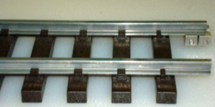 Split Jaw acquires stainless steel track product line - Trains