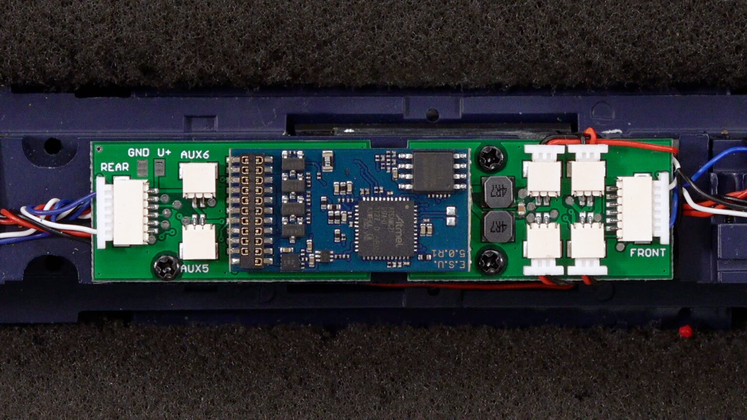 Locomotive disassembly essentials - Trains