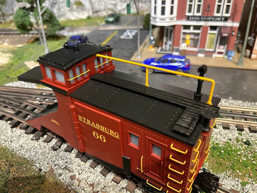 The Atlas O Premier Snow Plow rolls out - Trains